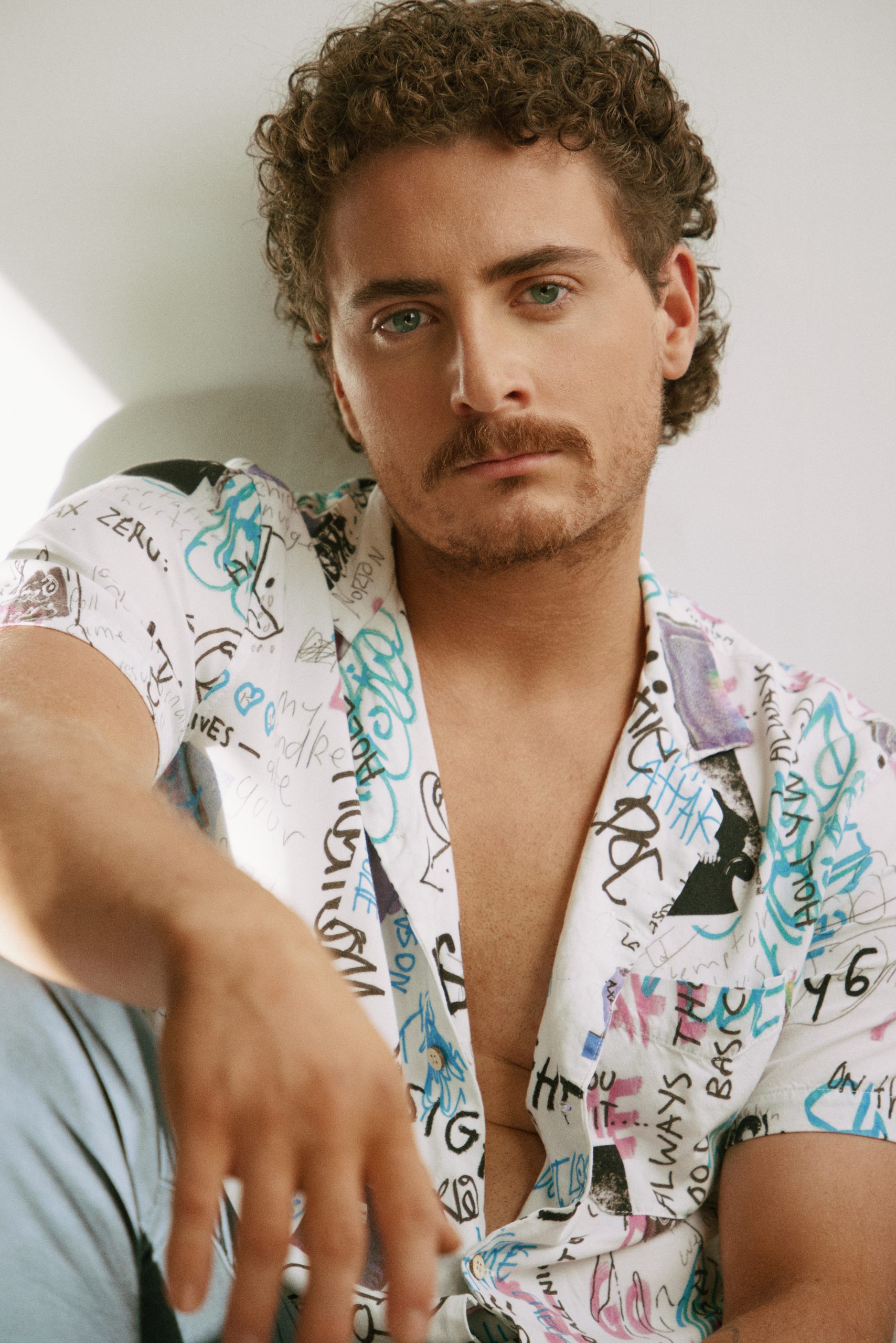 Voices - Actors Management International